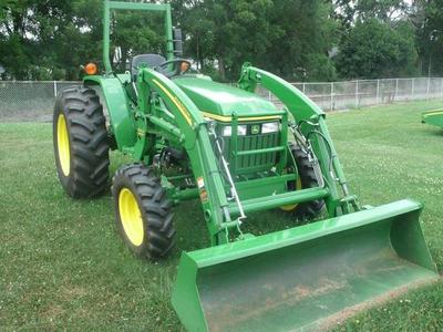 2011 John Deere 4005 Tractor - Allentown, PA | Machinery Pete